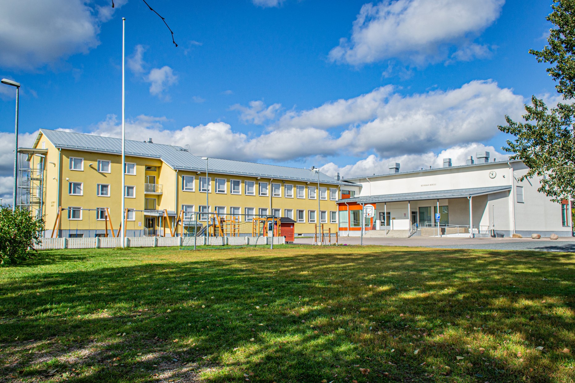 Peruskoulut - Ylivieskan kaupunki